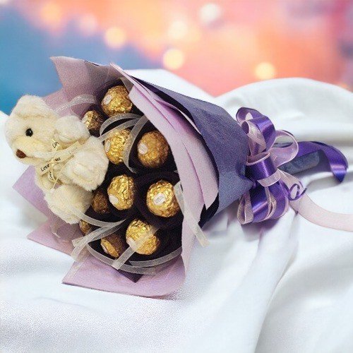 Buy Ferrero Rocher Chocolate Bouquet Online OyeGifts